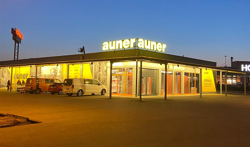 auner Flagship-Store Wr. Neustadt - auner Motorradbekleidung und Zubehör